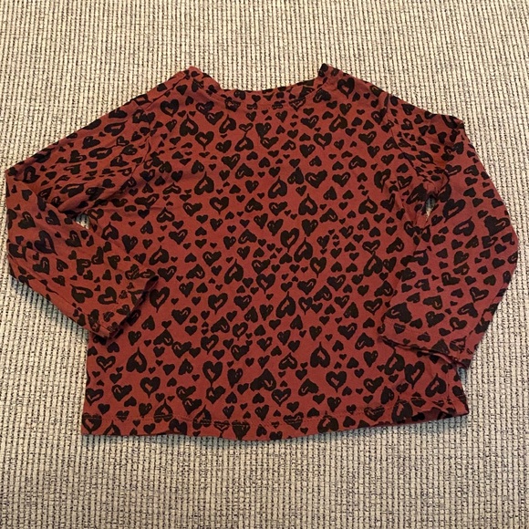Old Navy | Shirts & Tops | 4 For Old Navy Maroon Top With Black Heart ...
